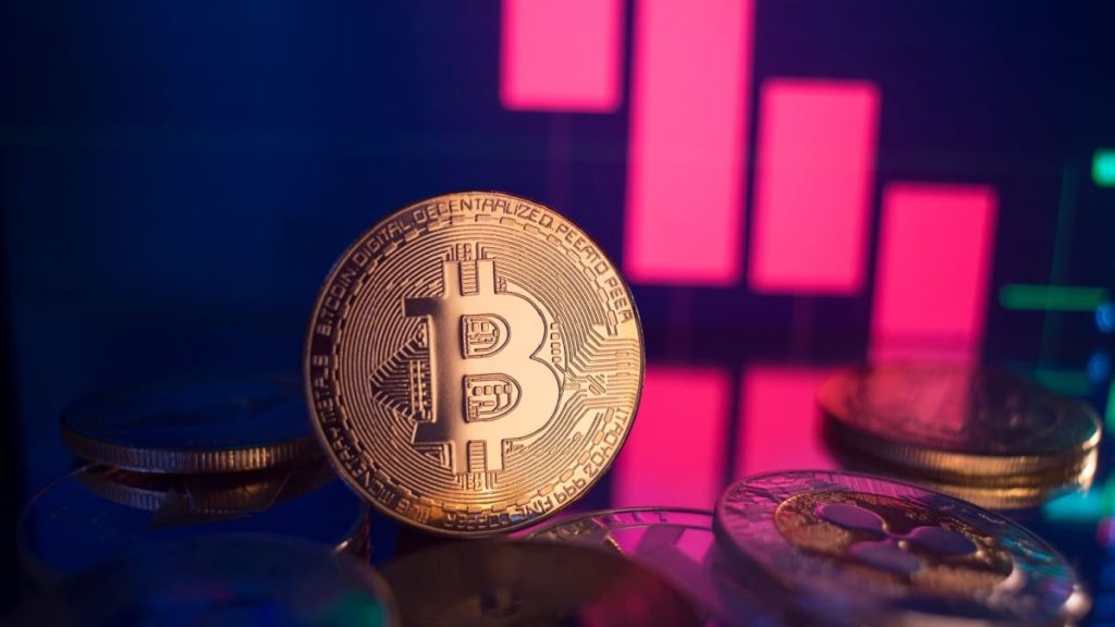 Bitcoin-voorraad op beurzen daalt naar laagste niveau in 6 jaar na recordhoogte